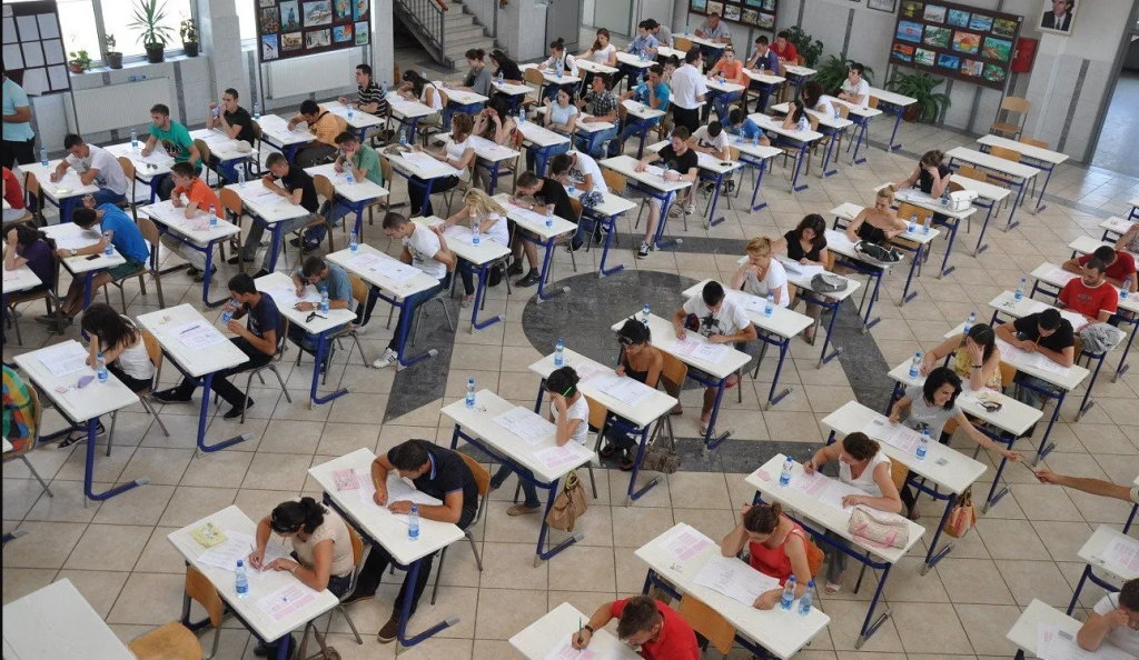 Matura Shtetërore 2026, publikon datat e provimeve - NewsPower